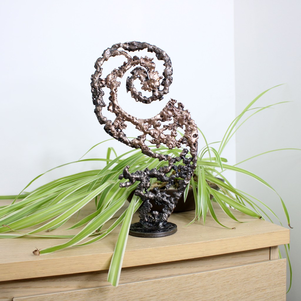 Arabesque – Sculpture semi abstraite métal dentelle acier bronze ...